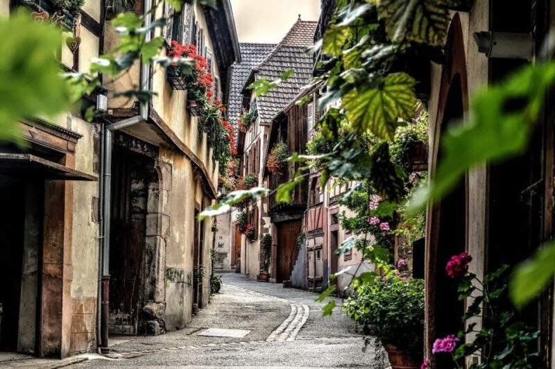 Colmar: Private Guided Walking Tour of the City Center - FAQ