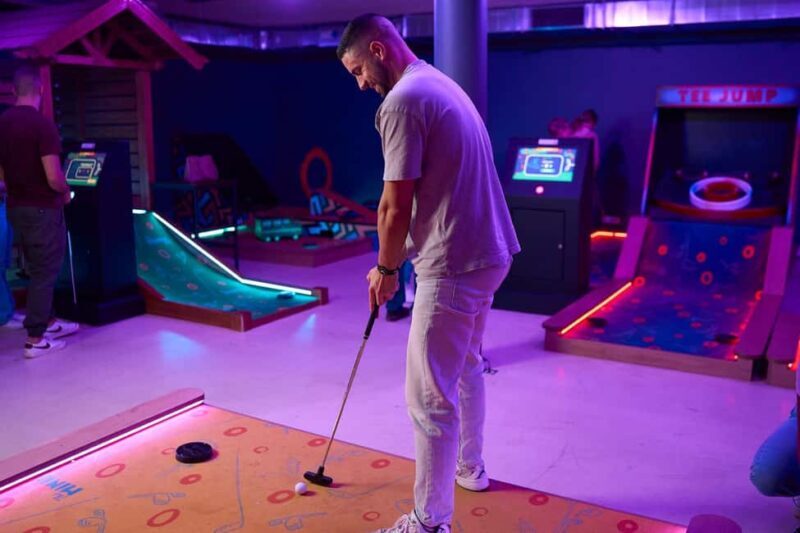 Cologne: Adventure Minigolf  Interactive tour through movie sets! - What Is Adventure Minigolf in Cologne?