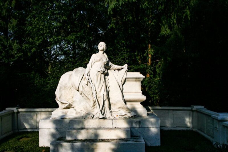 Cologne: Guided Tour of Melatenfriedhof - Final Thoughts: Is This Tour for You?