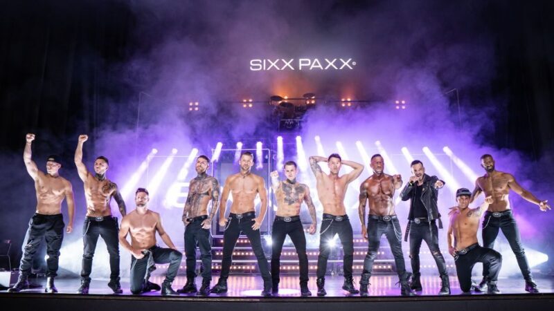 Cologne: Men's Performing Arts Show at Theater Köln - Booking and Entry Details