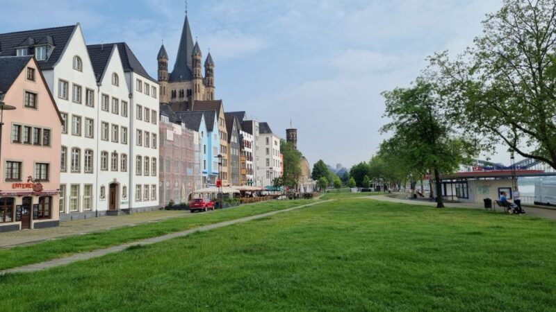 Cologne: Old City Guided Walking Tour - Who Should Take This Tour?