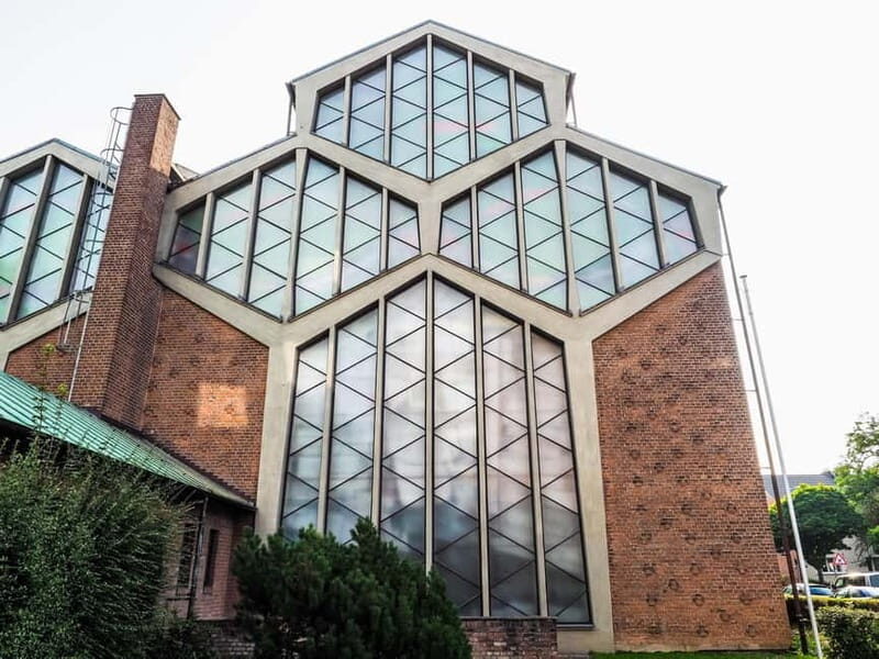 Cologne: Private Architecture Tour with a Local Expert - Who Is This Tour Best For?
