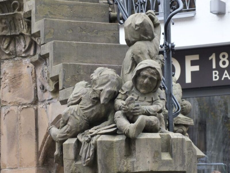 Cologne: Sagen- und Histörchentour in German - The Sum Up