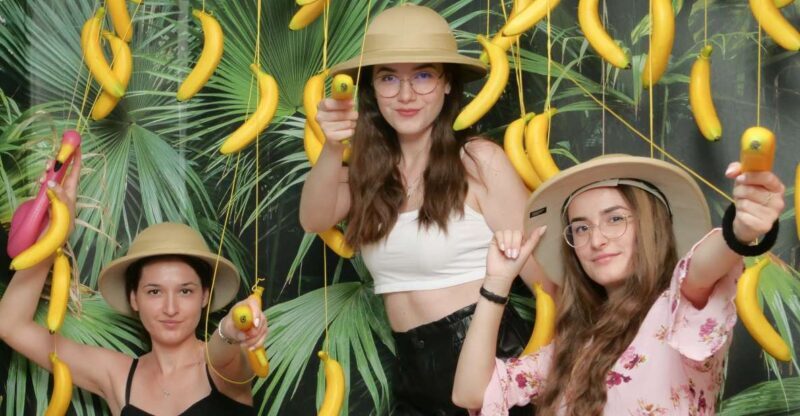 Cologne: Selfiewerke Selfie Foto Studio - An Overview of What You Can Expect