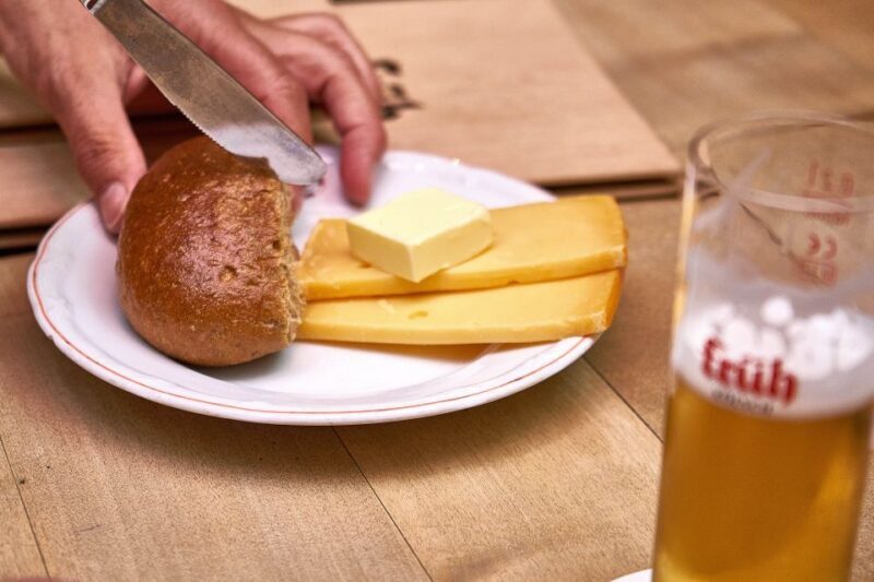 Cologne: Südstadt Guided Foodie Walking Tour - Who Should Consider This Tour?
