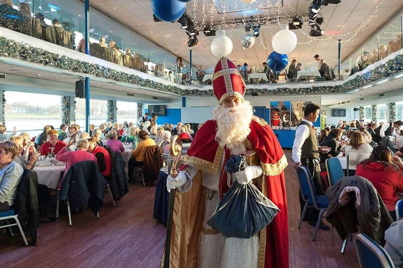 Cologne: Winter Afternoon Boat Cruise on the Rhine - Key Points