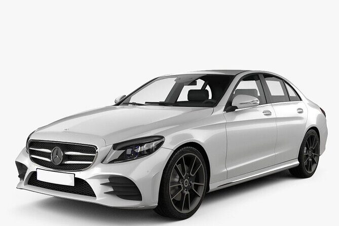 Colombo Airport (CMB) to Colombo City Private Transfer by Mercedes Benz E300 - Smooth Arrival in Sri Lanka: A Review of the Colombo Airport to Colombo City Private Transfer by Mercedes Benz E300