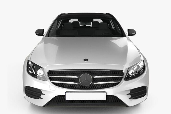 Colombo Airport (CMB) to Colombo City Private Transfer by Mercedes Benz E300 - Who Will Love This Service?