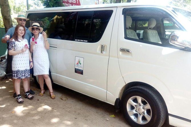 Colombo Airport (CMB) to EKHO Safari, Tissamaharama Private Transfer - What the Ride Looks Like