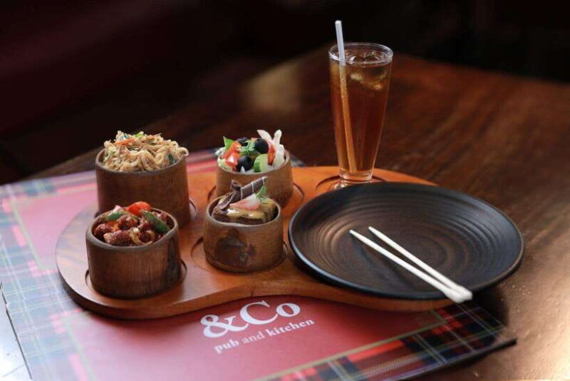 Colombo: Beer Tower and Tapas at Dutch Hospital &Co Pub - Discovering Colombo’s Beer & Tapas Experience at Dutch Hospital &Co Pub