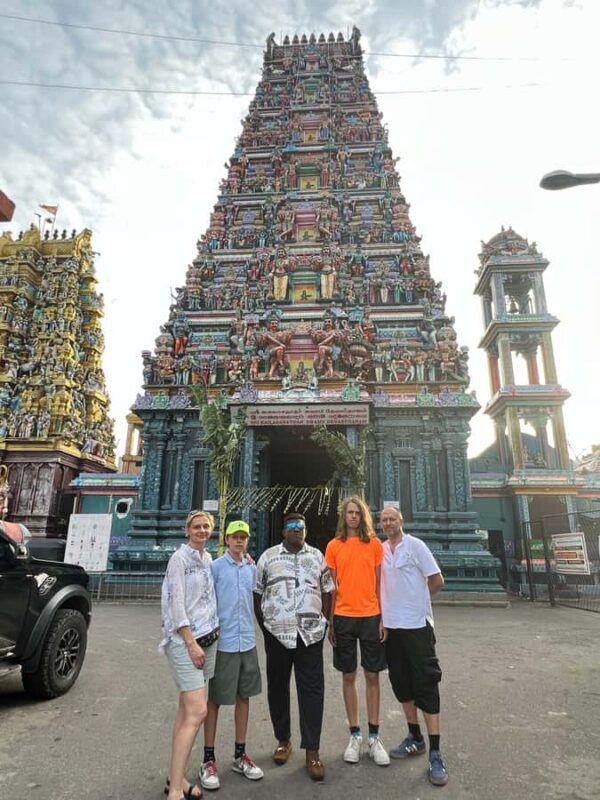 Colombo City guided Tour by Tuk Tuk with Entry Tickets - Authentic Highlights and What Travelers Say