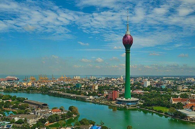 Colombo City Highlights Coach Excursion - FAQs