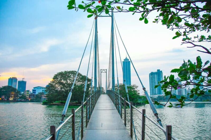 Colombo: City Highlights Coach Tour - The Sum Up