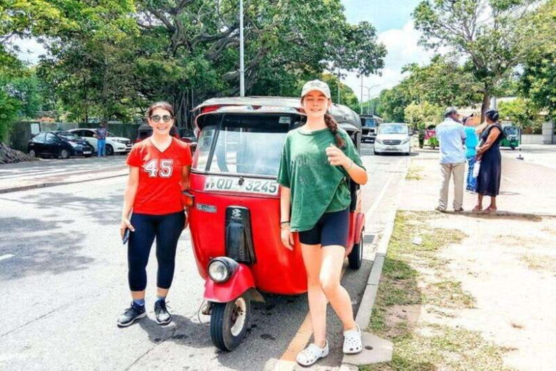 Colombo City Sightseeing Tour By Tuk Tuk with Pick-up & Drop - What You’ll Experience