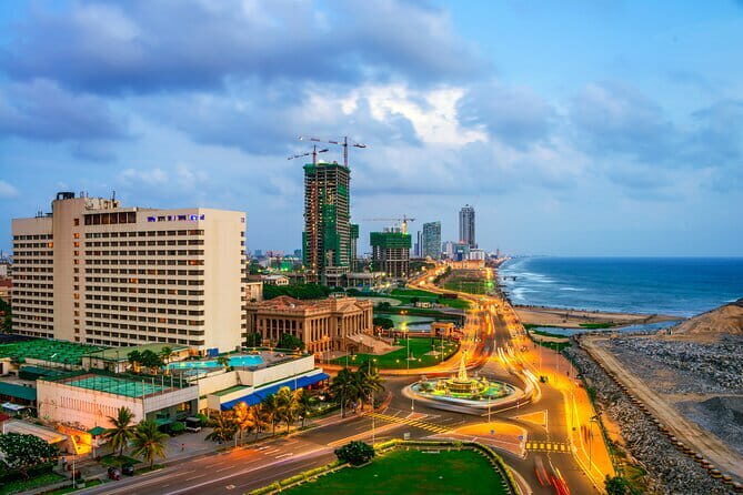 Colombo City Tour By Scooter (Morning & Evening ) - Historic & Religious Sites: Wolvendaal Church & Sri Lankan Museum