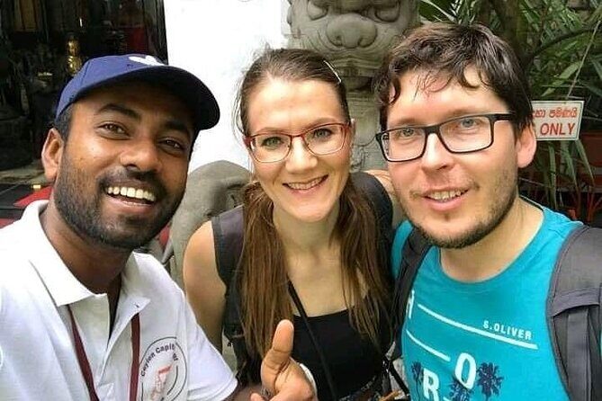 Colombo City Tour by Tuk Tuk ( Economical ) - A Deep Dive into the Colombo Tuk Tuk Experience