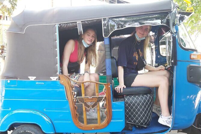 Colombo City Tour by Tuk Tuk Morning and Evening - Key Points