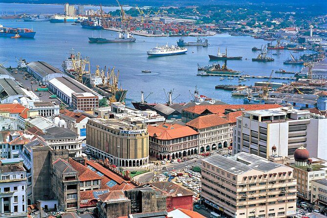 Colombo City Tour from Negombo - Galle Face Green: A Vibrant Urban Park