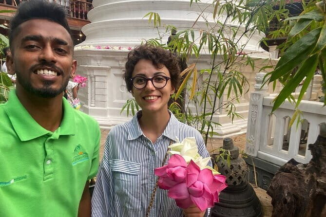 Colombo City Tour With Mahaweli - What Travelers Say