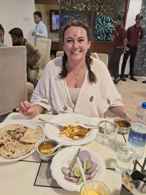 Colombo Food Tasting & City Tour By TUK TUK ( Food Include ) - A Deep Dive Into the Colombo Tuk-Tuk Food & City Experience