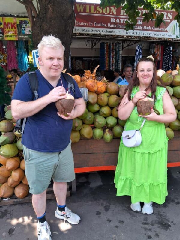 Colombo Food Tasting & City Tour By TUK TUK ( Food Include ) - FAQ