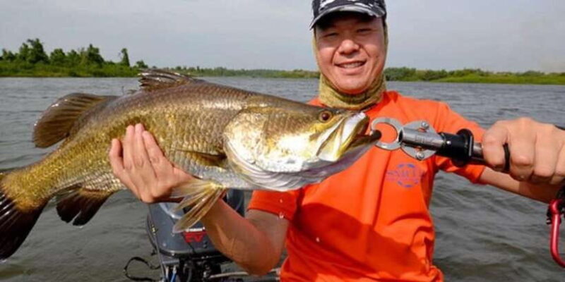 Colombo: Lake Fishing & BBQ Dinner by the Lake - Key Points