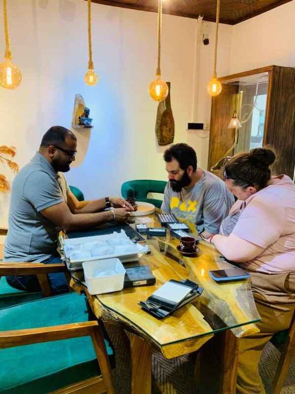 Colombo: Natural Rare Colorful Gemstone Collection Viewing - An Authentic Glimpse into Sri Lanka’s Gemstone World