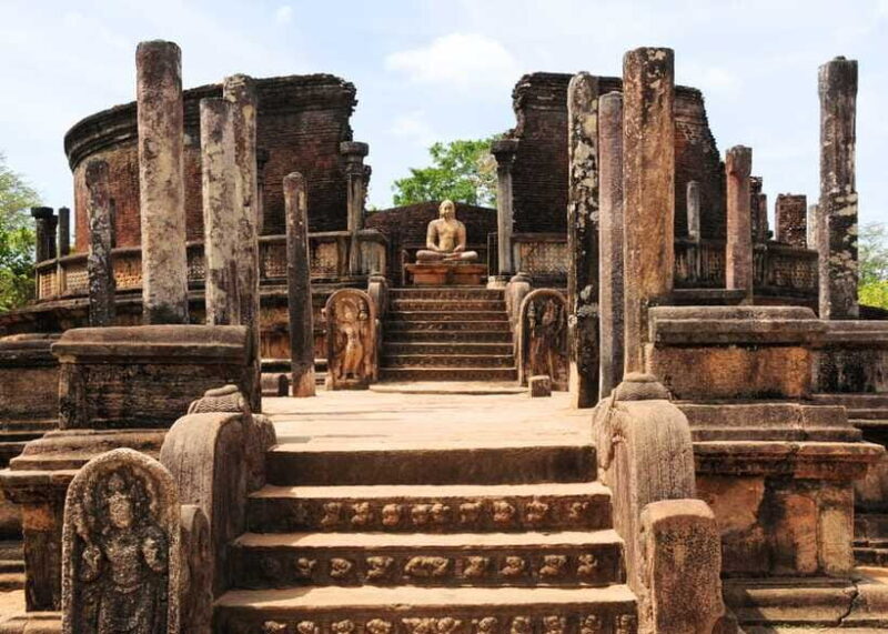 Colombo: Private 2-Day Cultural Triangle Tour with Sigiriya - Practical Tips for Travelers