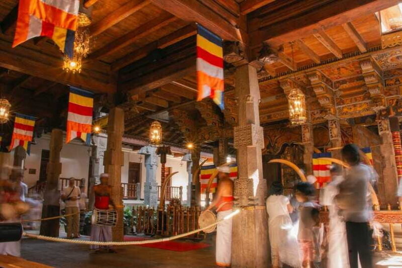 Colombo: Private 2-Day Cultural Triangle Tour with Sigiriya - Authentic Perspectives from Travelers