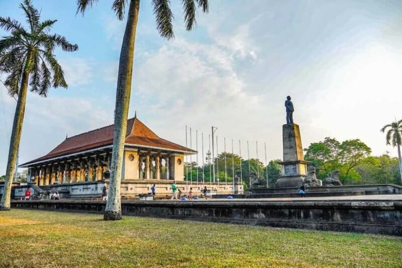 Colombo Private City Tuk-Tuk Tour with Local Guide & Pickup - Introduction