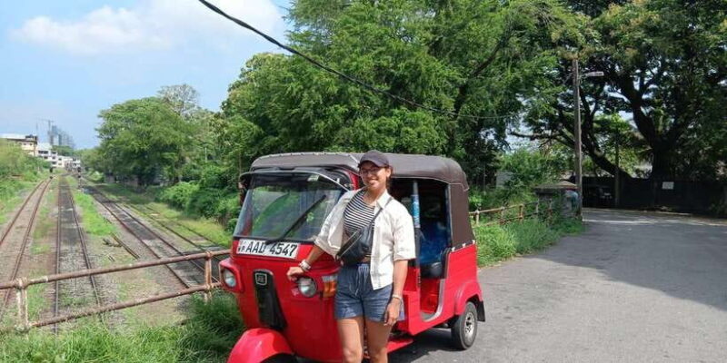 Colombo Private Guided City Tour by Tuk Tuk - All Inclusive - Key Points