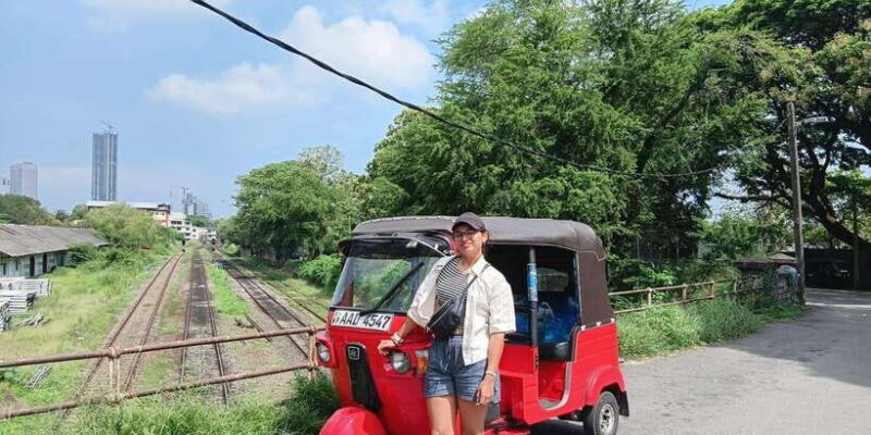 Colombo Private Guided City Tour by Tuk Tuk - All Inclusive - Discovering Colombo’s Vibrant Streets in a Tuk Tuk