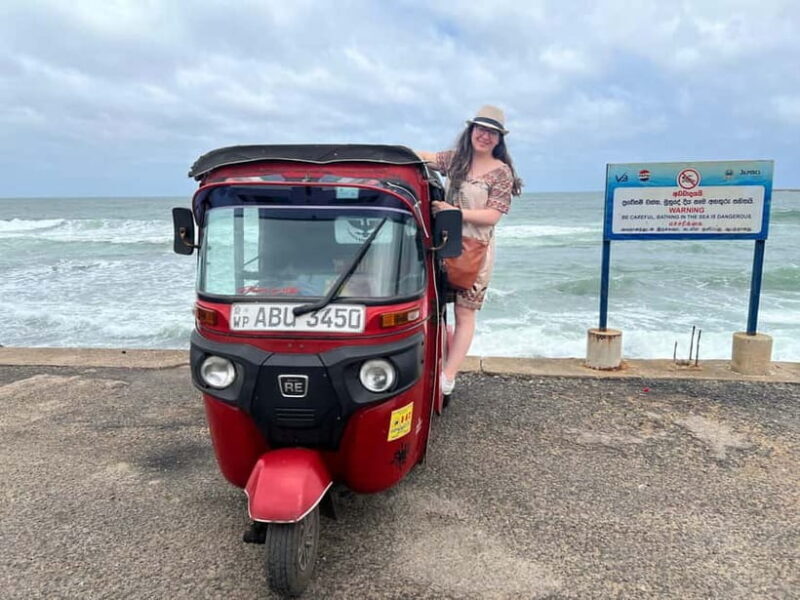 Colombo: Private Guided City Tour by Tuk Tuk - Key Points