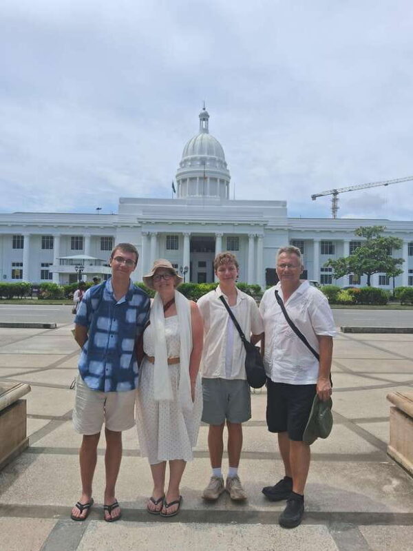 Colombo: Private Guided Tuk Tuk City Tour with Hotel Pickup - Evaluating the Value