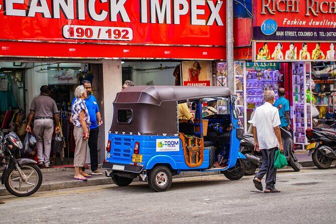Colombo: Private Tuk-Tuk City Tour with Guide & All Entry Tickets - Key Points