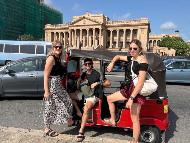 Colombo: Sightseeing Tour by Tuk Tuk - Entry Fees Included - Key Points