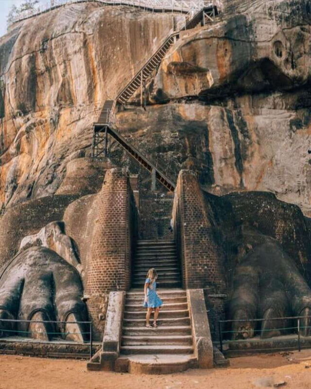 Colombo: Sigiriya Rock Fortress & Dambulla Cave Temple Tour - Key Points