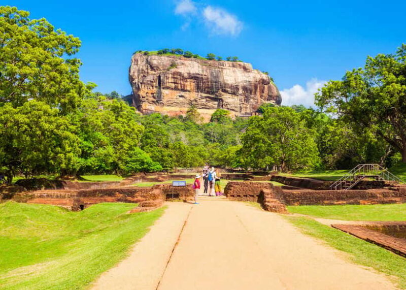 Colombo: Sri Lanka Cultural Triangle Hotspots 2-Day Tour - Authentic Experiences and Honest Insights