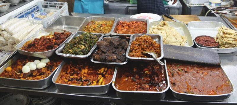Colombo: Street Food Private Walking Tour with Transfer - Authentic Experiences and Authentic Flavors