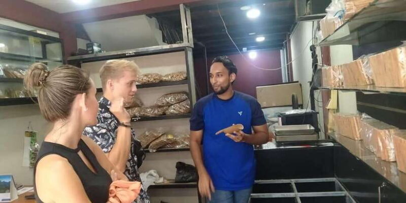 Colombo Street Food Tuk Tuk Tour - Key Points