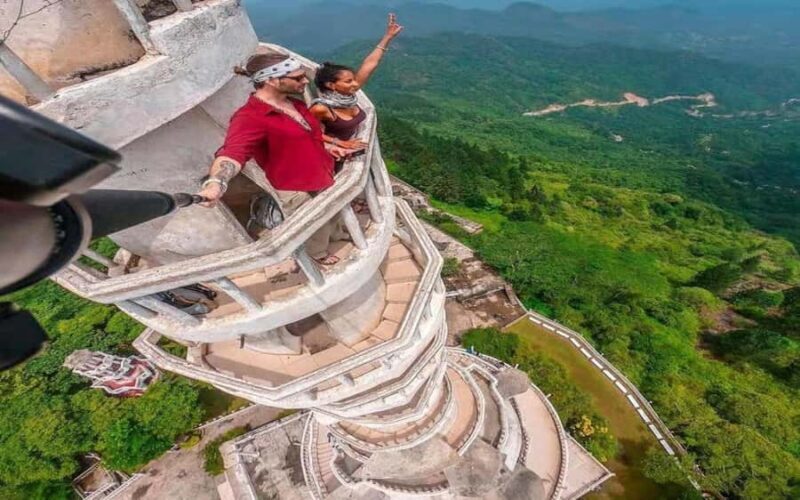 Colombo to Ambuluwawa Tower Private Day Trip 12 Hours - The Ambuluwawa Tower: A View to Remember