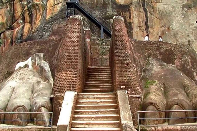 Colombo to Dambulla Sigiriya 02 Days Tour with Safari - Key Points