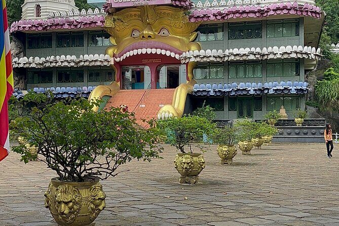 Colombo to Sigiriya Private Car, Van Transfer - A Deep Dive into the Experience