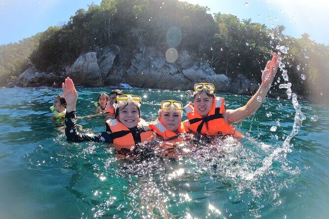 Colomitos Adventure with Snorkeling Playas del Sur - First Stop: El Paredón — Picture-Perfect Moments