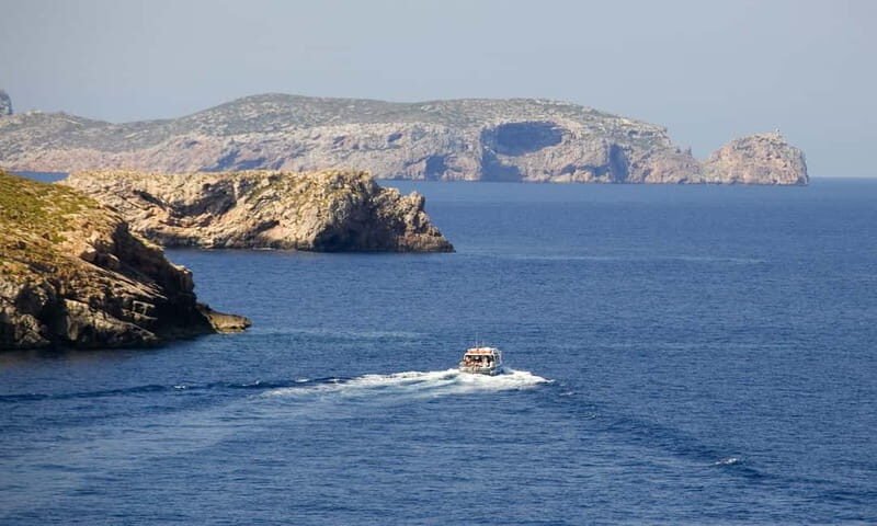Colonia Sant Jordi: Classic & Express Boat Tour to Cabrera - Key Points