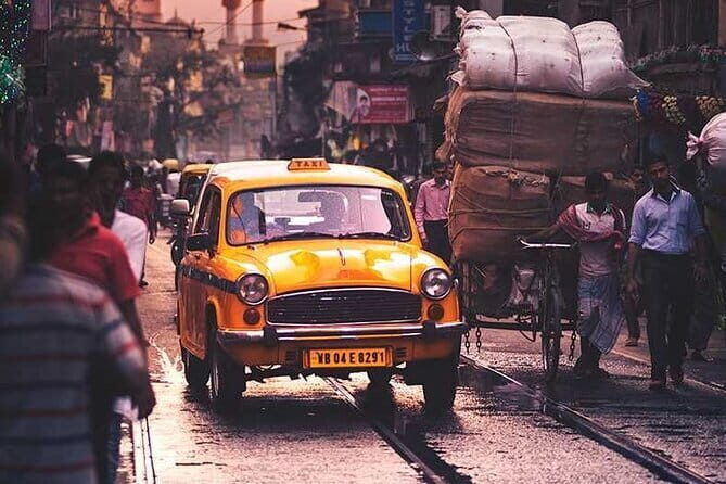 Colonial city Kolkata by walk - A Closer Look at the Mayapur Tour Experience