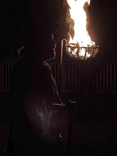 Colonial Williamsburg Ghost Stories - Group Size and Accessibility