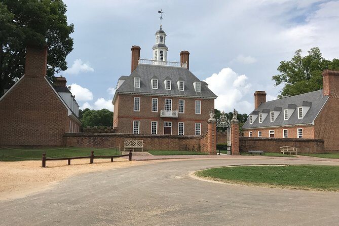 Colonial Williamsburg Wander: A Journey Through Time - An In-Depth Look at the Tour Experience