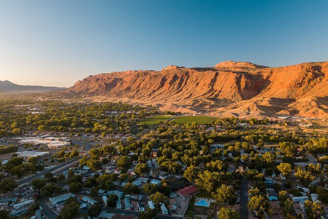Colorado to Canyonlands Geology Airplane Tour - An Immersive Flight Over Moab and Beyond