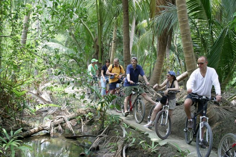 Colors Of Bangkok: 4-Hour Small Group Bike Tour - Authentic Experiences and Local Flavor